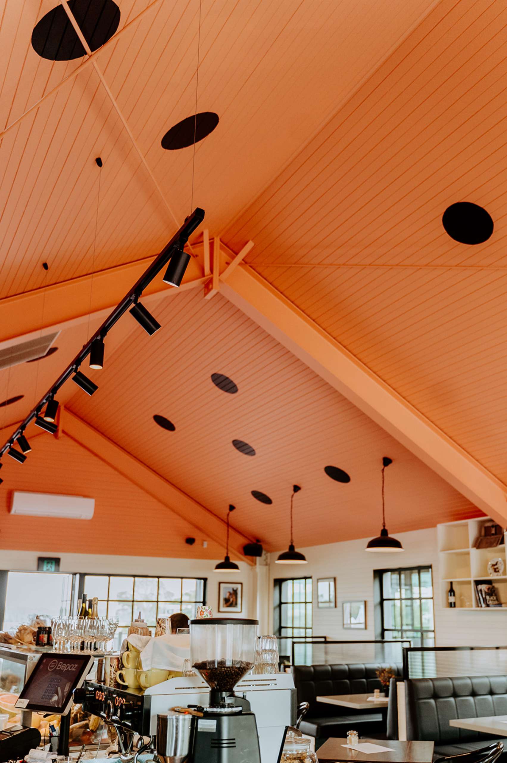 Black Caviar Cafe - Nagambie Brewery & Distillery